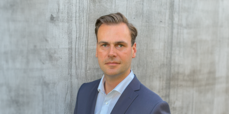 Daimler Truck: Ex-DWS Fondsmanager Marcus Poppe wird neuer Leiter für ...