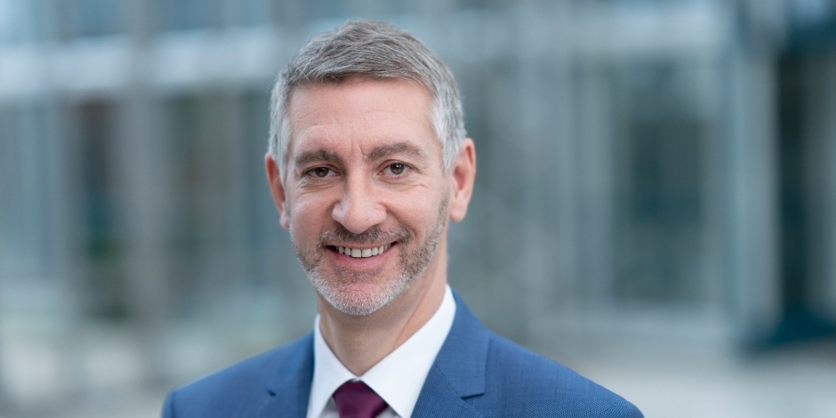 Tim Bröning bekommt mehr Verantwortung bei Fonds Finanz