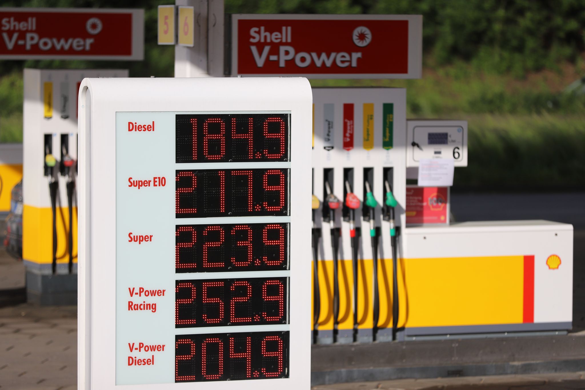 Shell hat wegen Fehleingabe Diesel zu günstig verkauft